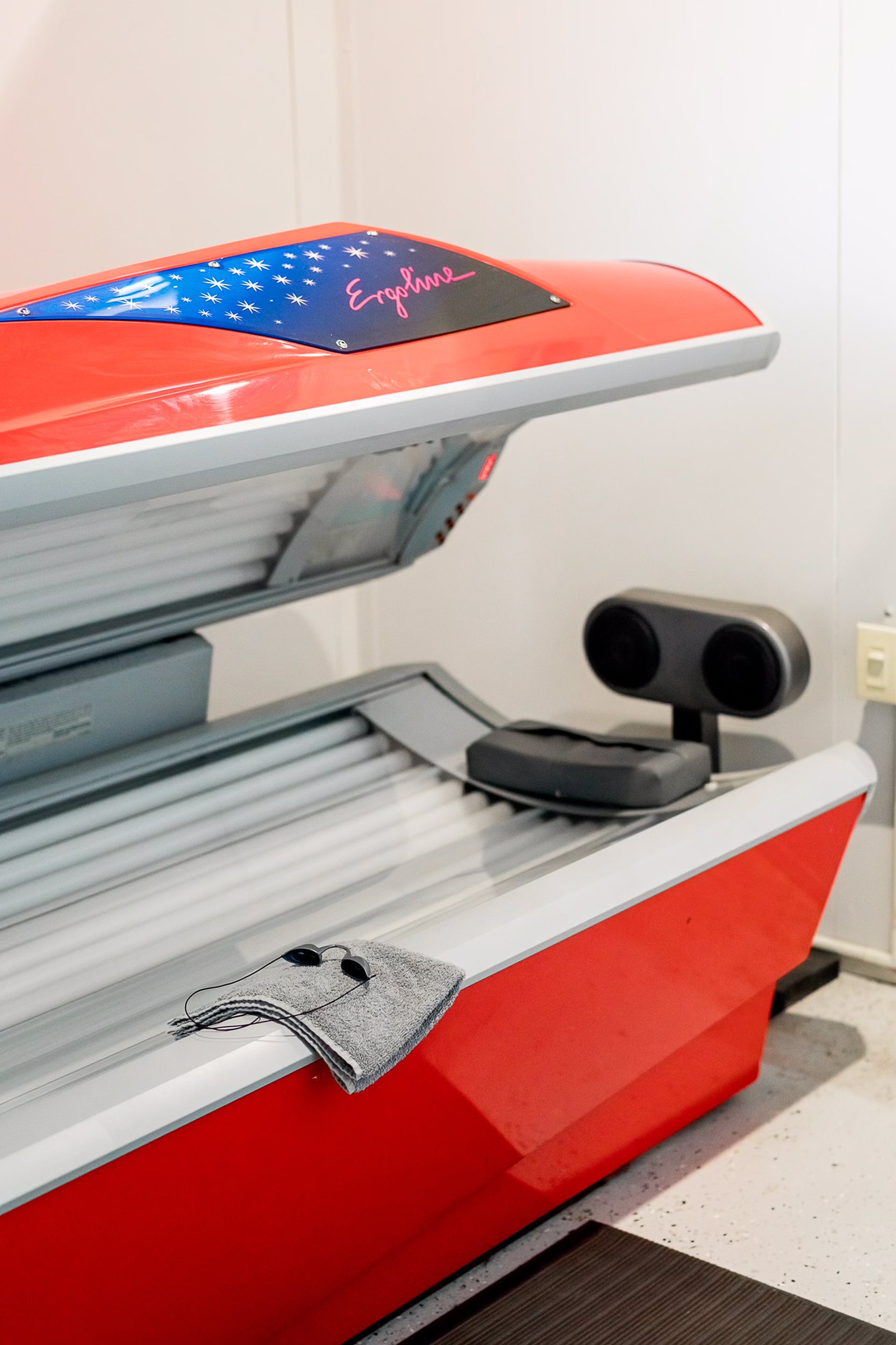 Indoor Tanning – Sun Kissed Tanning & Boutique